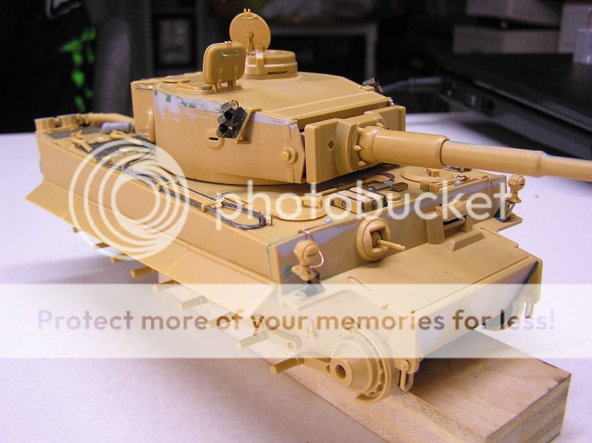 Italeri Tiger I Ausf. E/H1 - Page 1 - International Scale Modeller