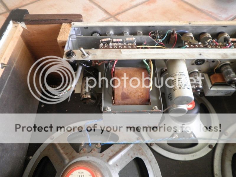 Vintage Maton Amplifier - Which Model and Year is it