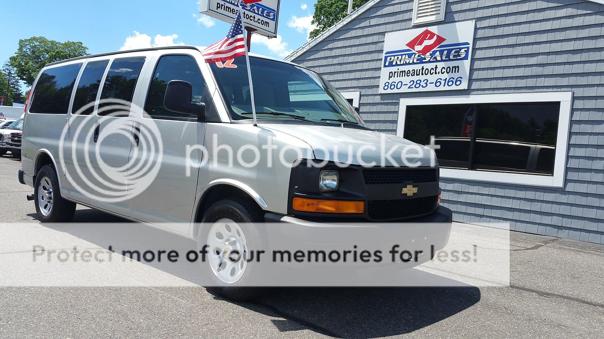 2012 Chevrolet Express 8 Passenger Van